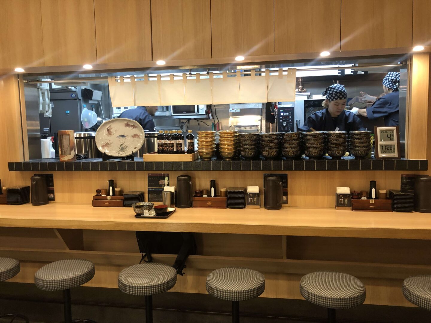 New Halal Tendon Restaurant Opens at Tokyu Plaza Ginza!